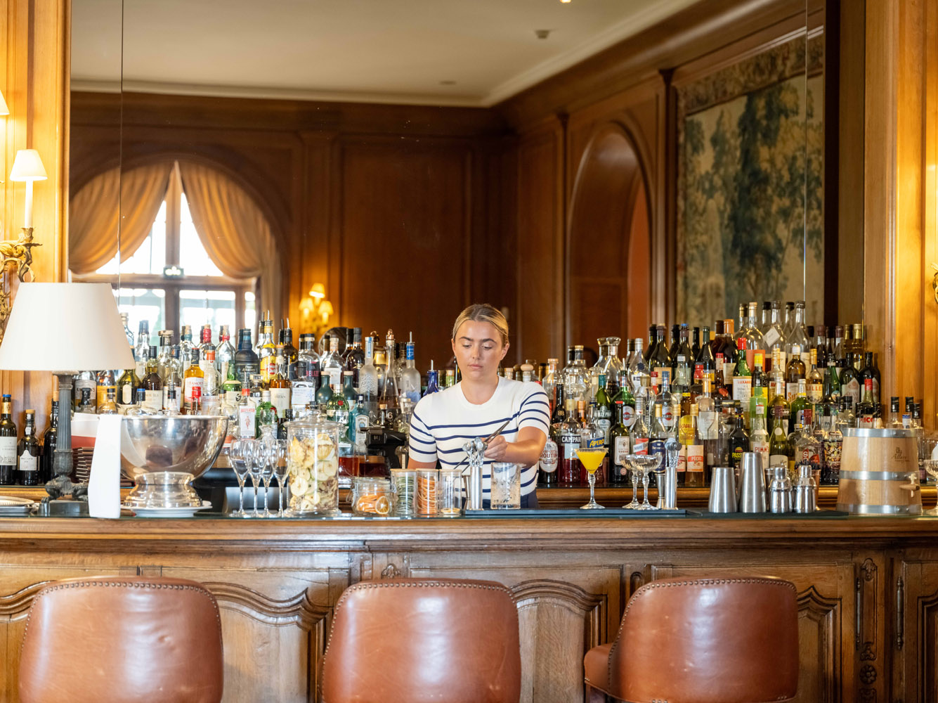 Basics of Mixology, Barista, Cigars pairing - The Academy Monaco